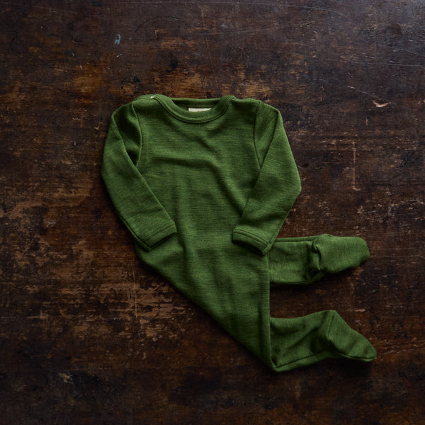 Baby Merino Wool Silk Pyjamas in green - sizes 3 months-1 years – MamaOwl