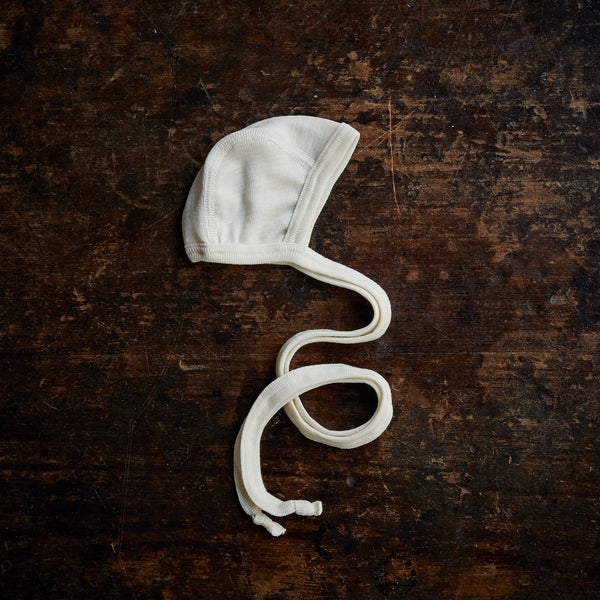 Merino Wool Silk Baby Bonnet in white - sizes Premature to 12 months ...